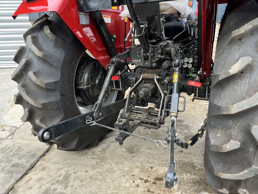 Case JX75T | Agramex